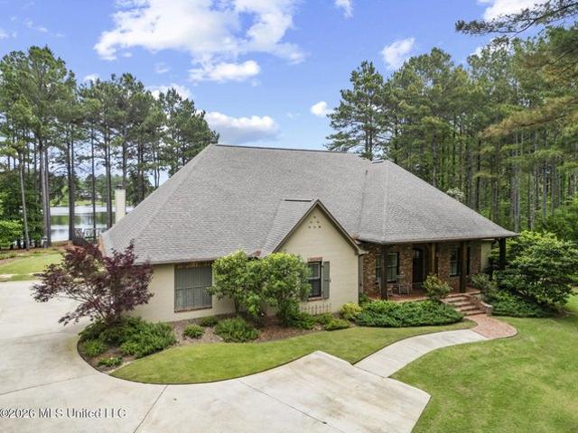 426 Mannsdale Rd, Madison, MS 39110