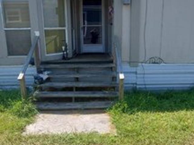 426 McDaniel Rd, Ferris, TX 75125