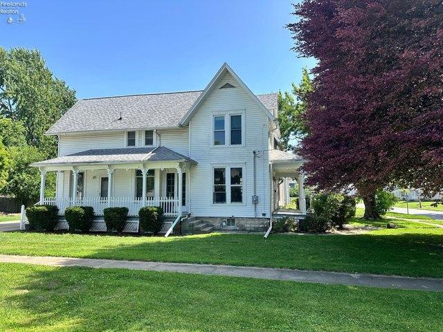 426 N Sandusky St, Bellevue, OH 44811