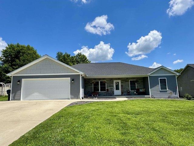 426 S Blitzen Ln, Santa Claus, IN 47579