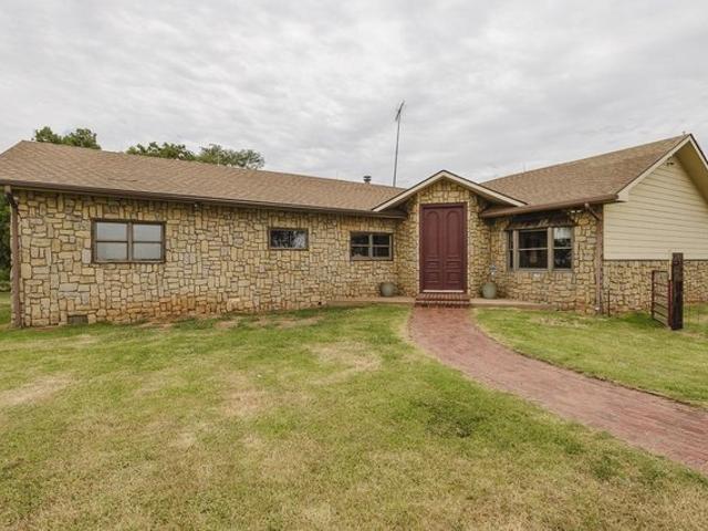 426 SE 10 Ave, Anthony, KS 67003