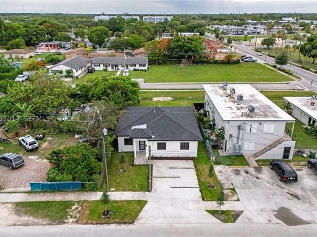 426 SW 9th Ave, Homestead, FL 33030
