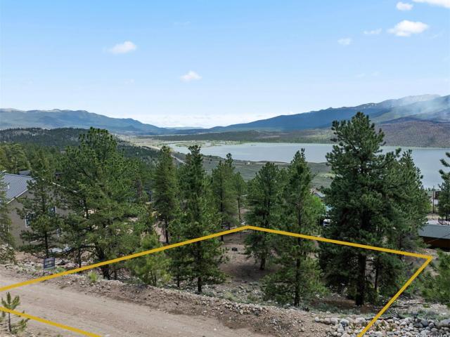 426 Parry Peak Drive
