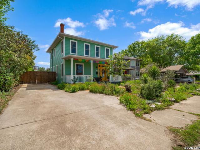 426 Rigsby Ave