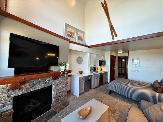 426 Rimfire, Snowshoe, WV 26209