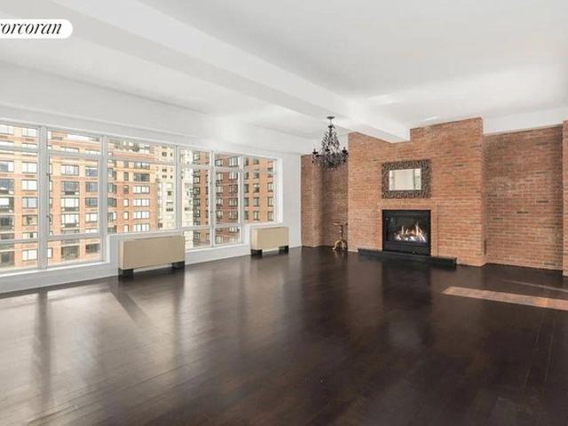426 W 58th St Ph 5, New York, NY 10019