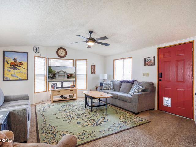 426 W Cottonwood Ln, Unit 82, Casa Grande, AZ 85122 | MLS #6922 | Compass