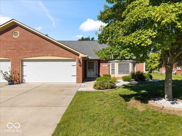 426 Waterford Ln, Avon, IN 46123