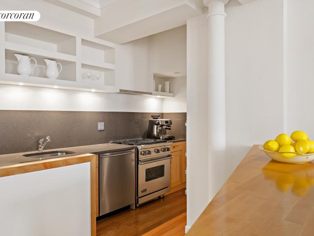 426 West Broadway, Unit 5G