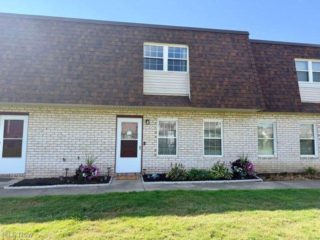 4274 Bennington Blvd Unit 9B, Brunswick, OH 44212