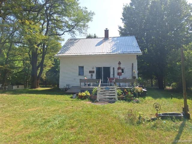 4274 River Road