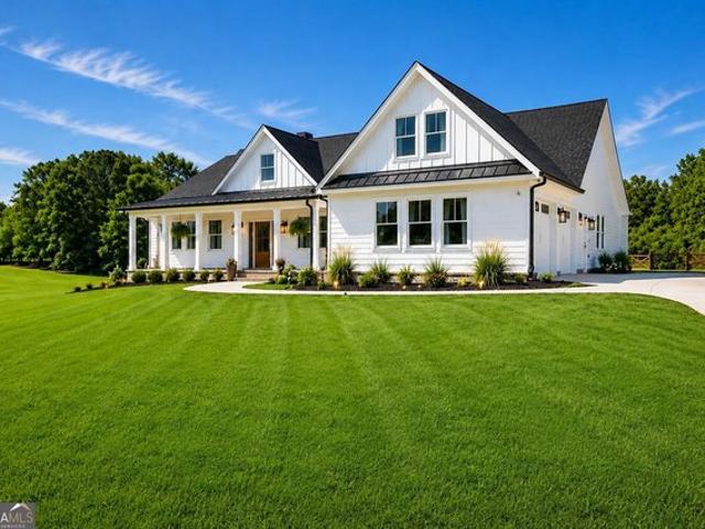 4275 Haynes Cir SW, Snellville, GA 30039