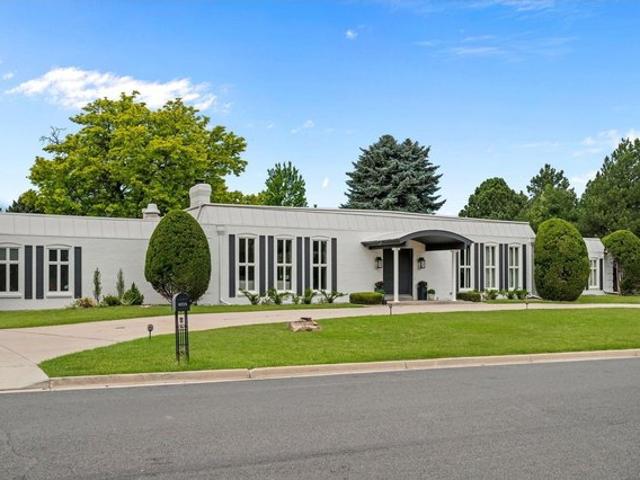 4275 S Forest Ct, Cherry Hills Village, CO 80113