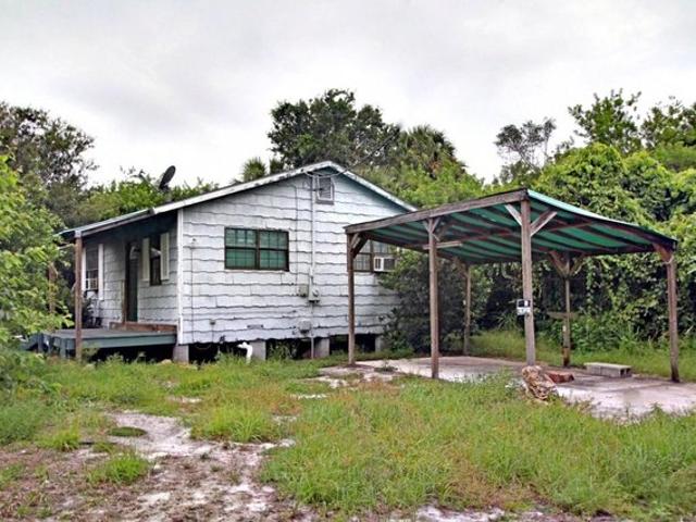 4275 24th Ct, Vero Beach, FL 32967