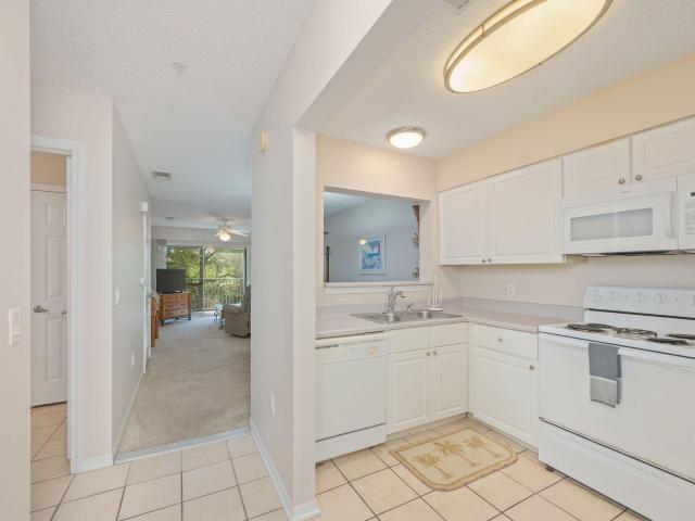 4276 Calinda Ln, Unit 127, Niceville, FL 32578 | MLS #996815