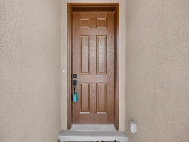 4276 Crowned Eagle Loop NE
