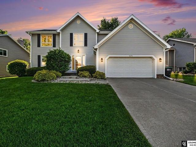 4276 S 150th Ave, Omaha, NE 68137