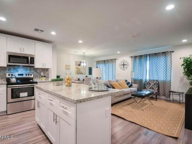 4277 W Taylor St, Phoenix, AZ 85009 | MLS #7013 | Compass