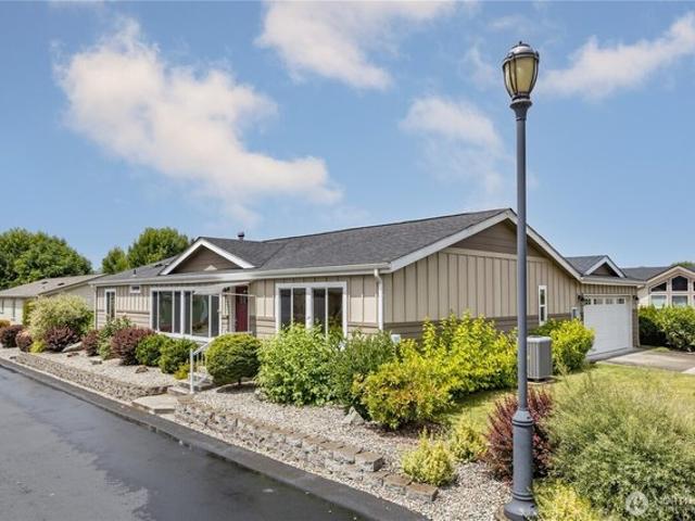4278 Lakeview Ln SE, Lacey, WA 98503