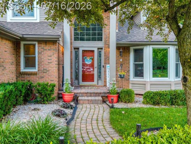 42790 Ledgeview Drive