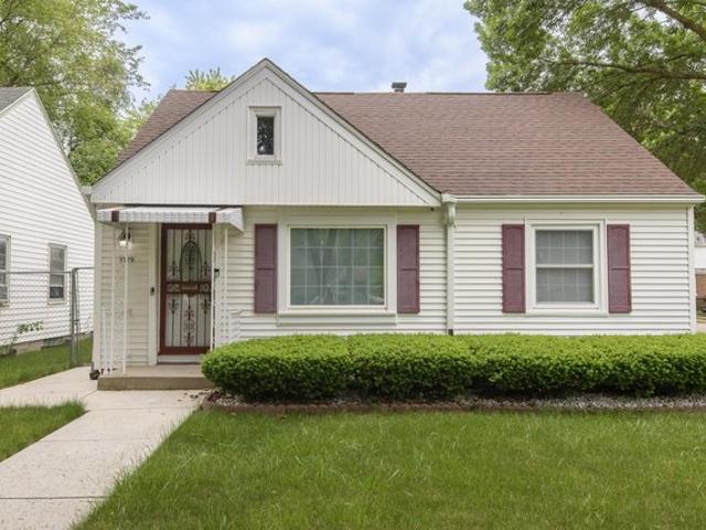 4279 N 41st St, Milwaukee, WI 53216