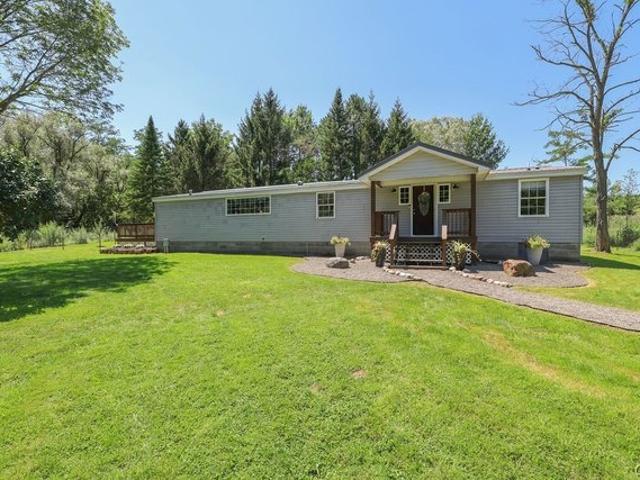 4279 Blue Creek Rd, Munnsville, NY 13409
