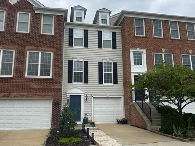 42703 Wilmar Sq, Broadlands, VA 20148