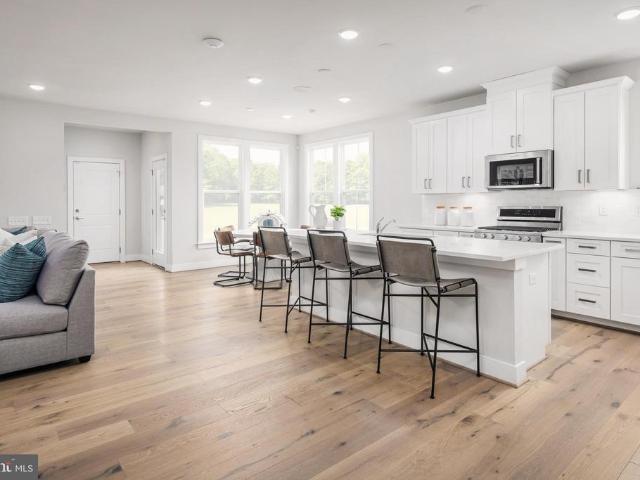 42700 Cattail Creek Drive