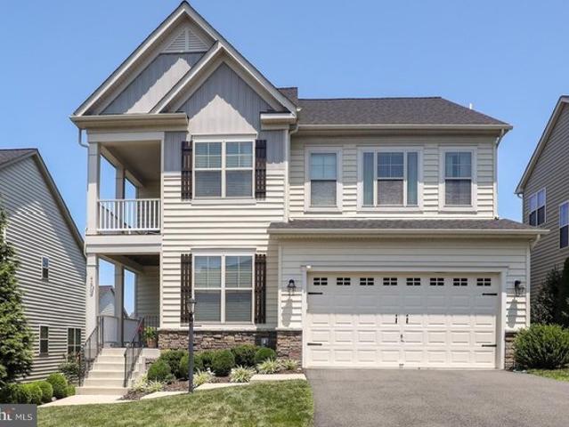 42706 Chisholm Dr, Ashburn, VA 20148