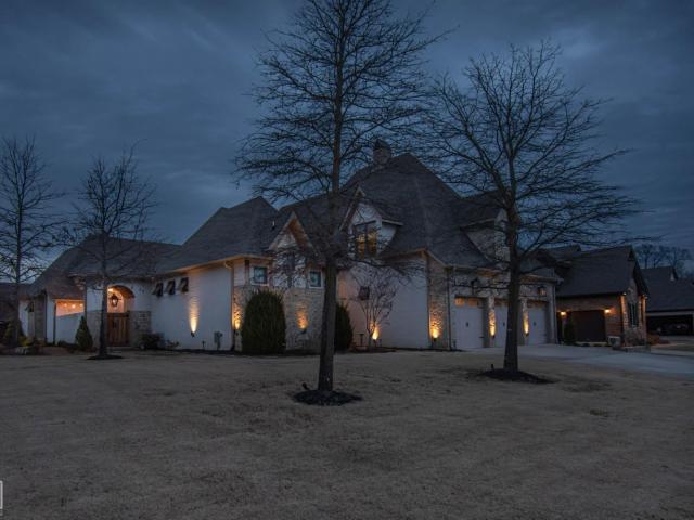 4270 Farmington Cove