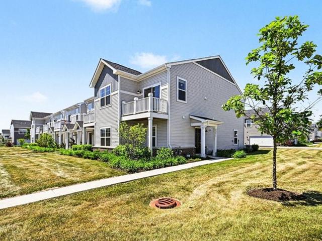 4271 Chelsea Manor Cir, Aurora, IL 60504