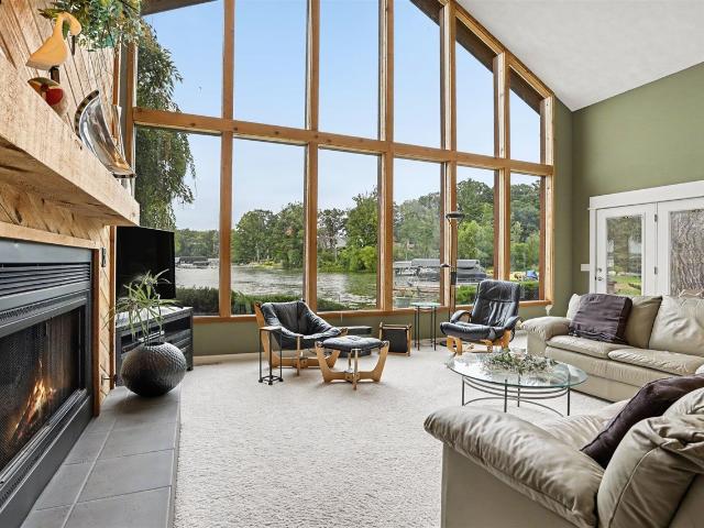 4271 Pickerel Cove Road