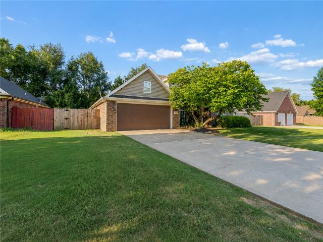 4271 Ravenwood Lane
