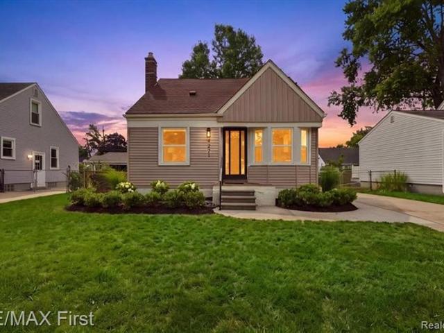 4271 Thomas Ave, Berkley, MI 48072