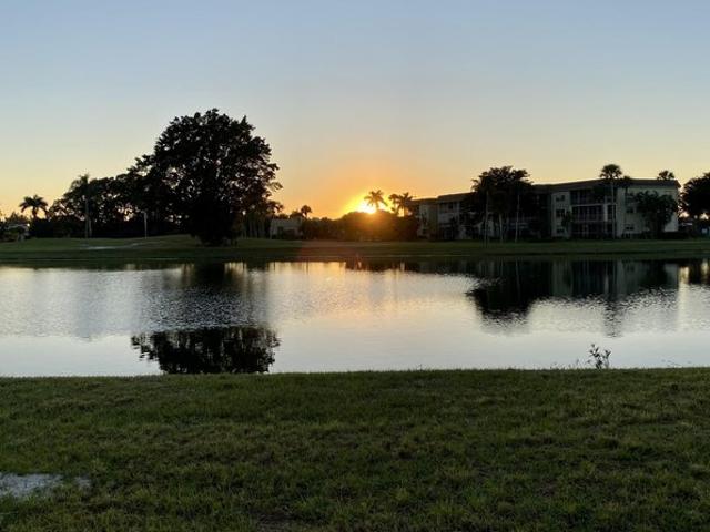 4272 Deste Ct Apt 101, Lake Worth, FL 33467