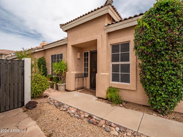 4272 e chaparosa way