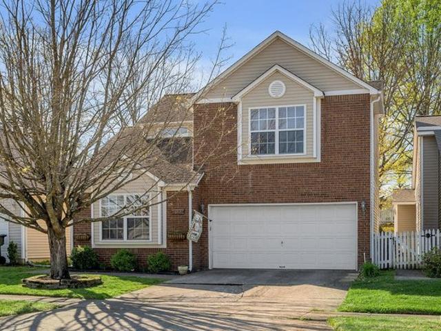 4272 Hampton Rdg, Lexington, KY 40514