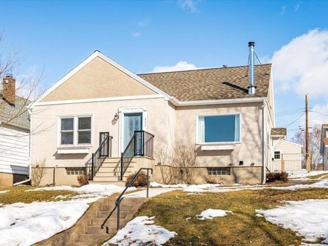 427 11th Ave, Two Harbors, MN 55616