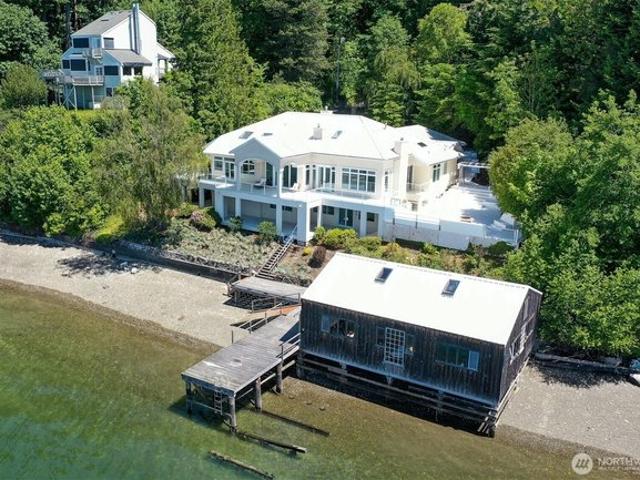 427 38th Ave NE, Olympia, WA 98506
