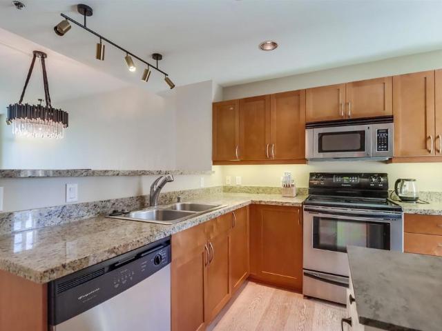 427 9Th Ave 409