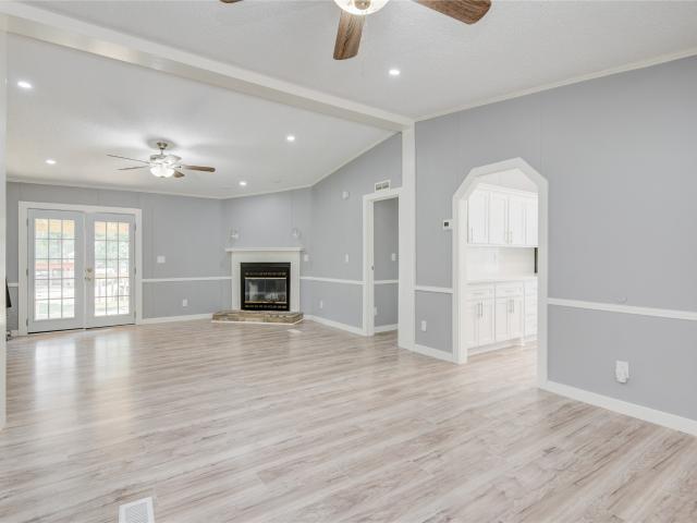 427 County Road 2218