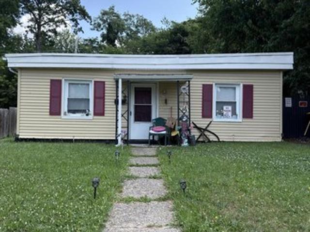 427 Carver Dr, Wilmington, DE 19801