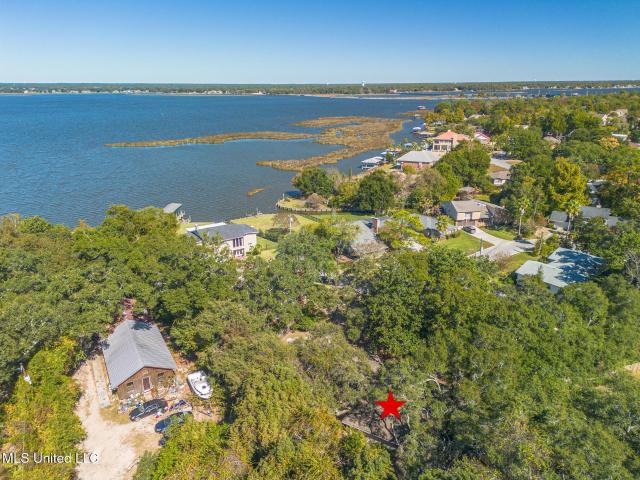 427 Christi Ln, Biloxi, MS 39531 | MLS #4149 | Compass