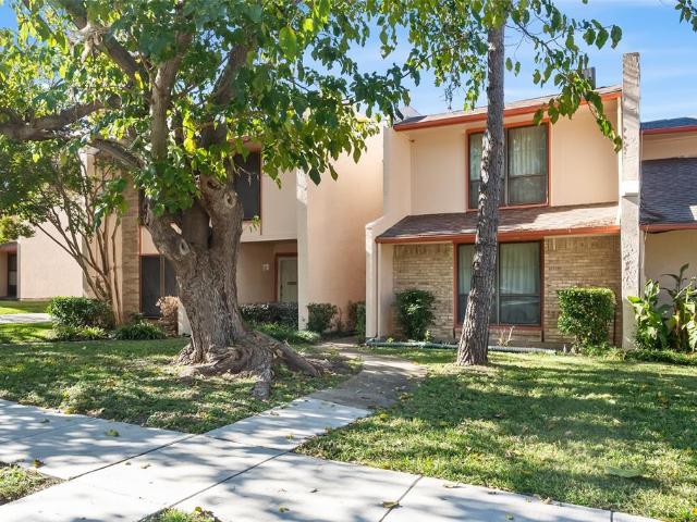 427 Arborview Dr, Garland, TX 75043 | MLS #21227 | Compass