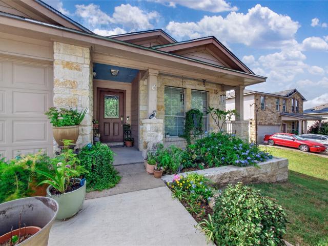 427 Buckingham Dr