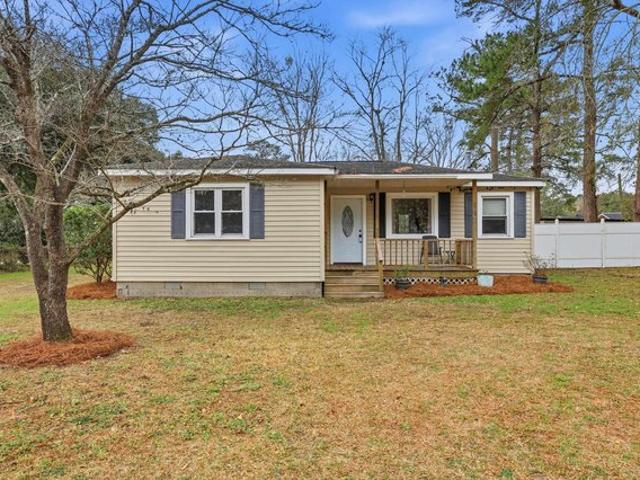 427 Dawson St, Georgetown, SC 29440