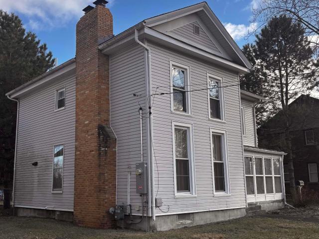 427 Day St, Galesburg, IL 61401 | MLS #CA1041 | Compass