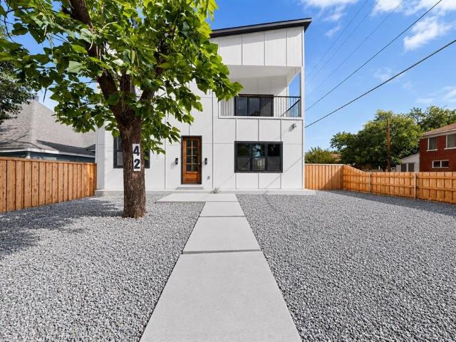 427 E 9Th St Street