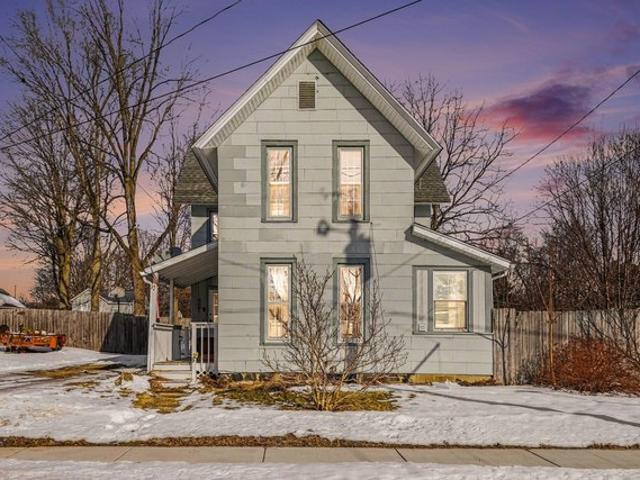 427 E Division St, Vicksburg, MI 49097