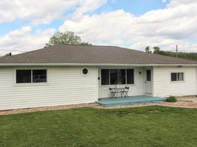 427 E Jefferson St, Spencer, IN 47460